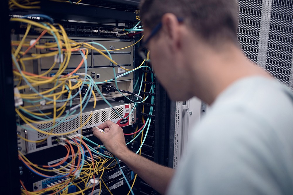 AntiDDoS – HW ochrana Radware defensepro | MasterDC